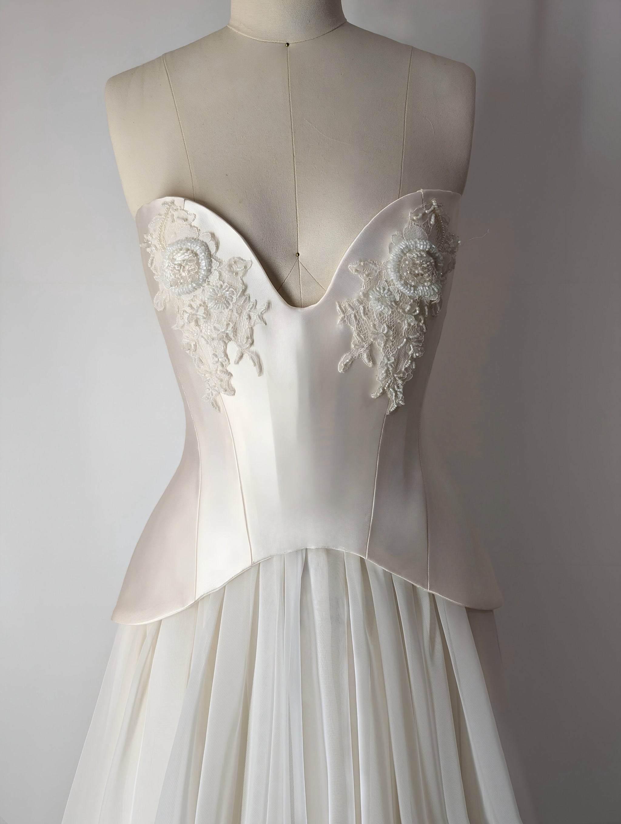 GRACE – Karla Gil Design
